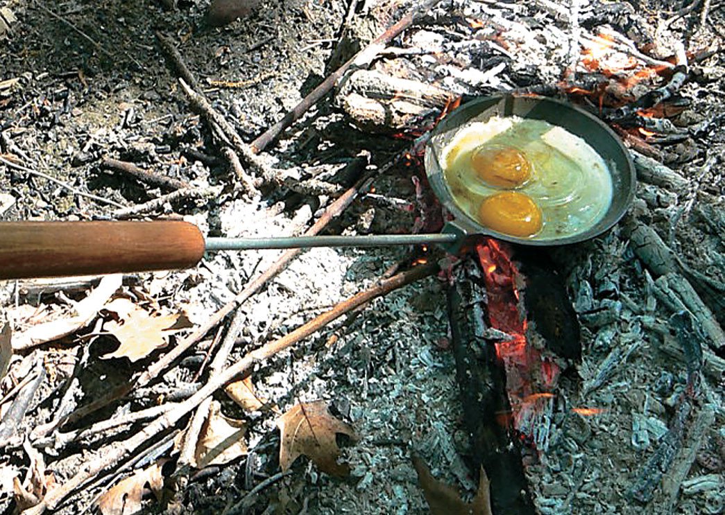 Family Campfire Skillet - Cast Iron, Rome Industries #1024 – romeindustries